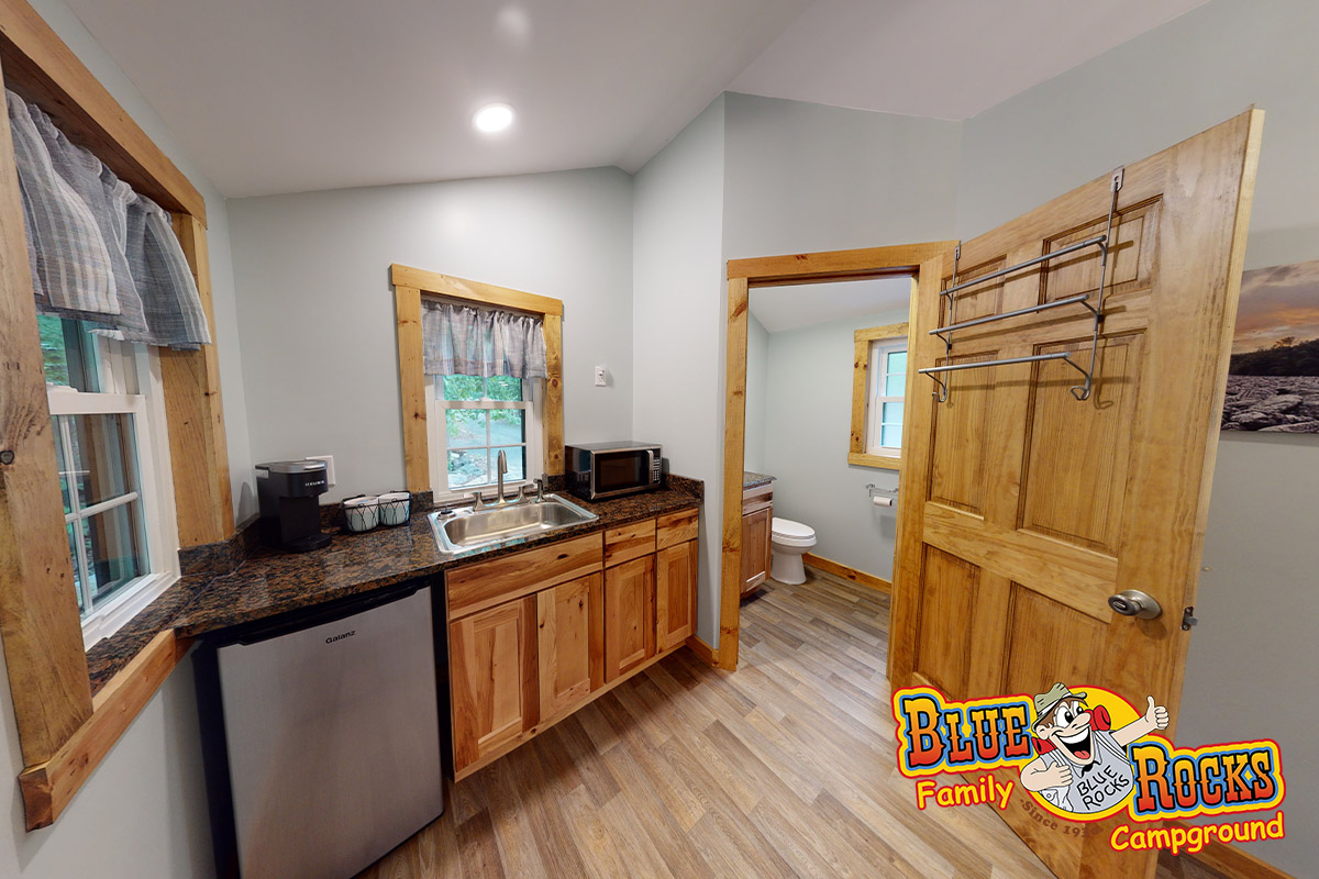 Cottage 1 at Arrowhead Point | Rates & Lodging | Blue Rocks Family ...